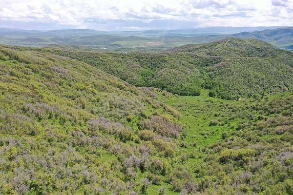 619 Acres of Improved Recreational Land for Sale in Steamboat Springs, Colorado - LandSearch