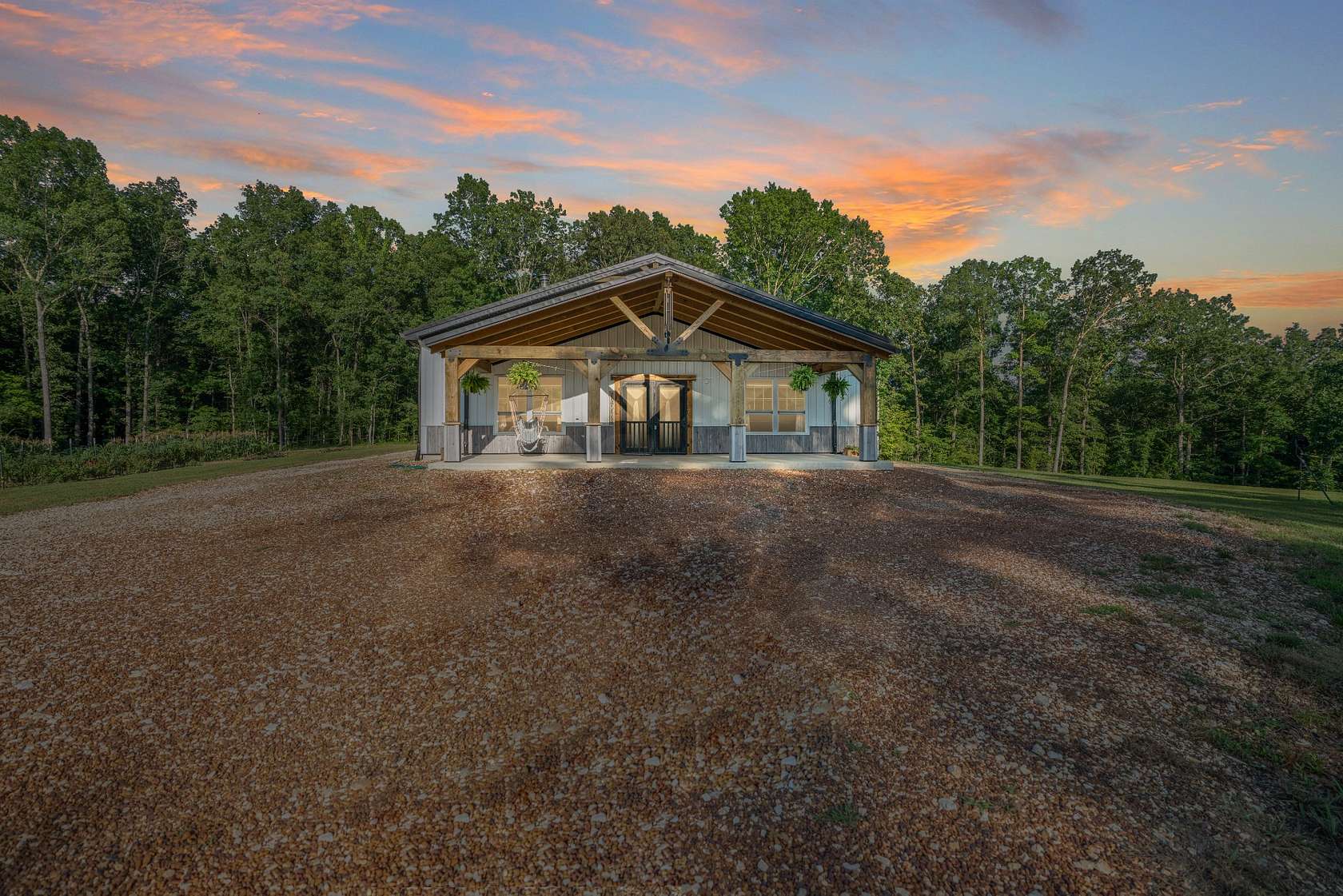 10.2 Acres of Land with Home for Sale in Big Sandy, Tennessee - LandSearch