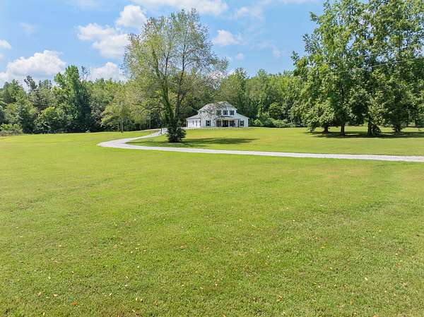 5 Acres of Residential Land with Home for Sale in Parsons, Tennessee ...