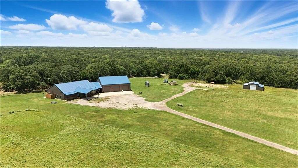 18.7 Acres of Land with Home for Sale in Mabank, Texas - LandSearch