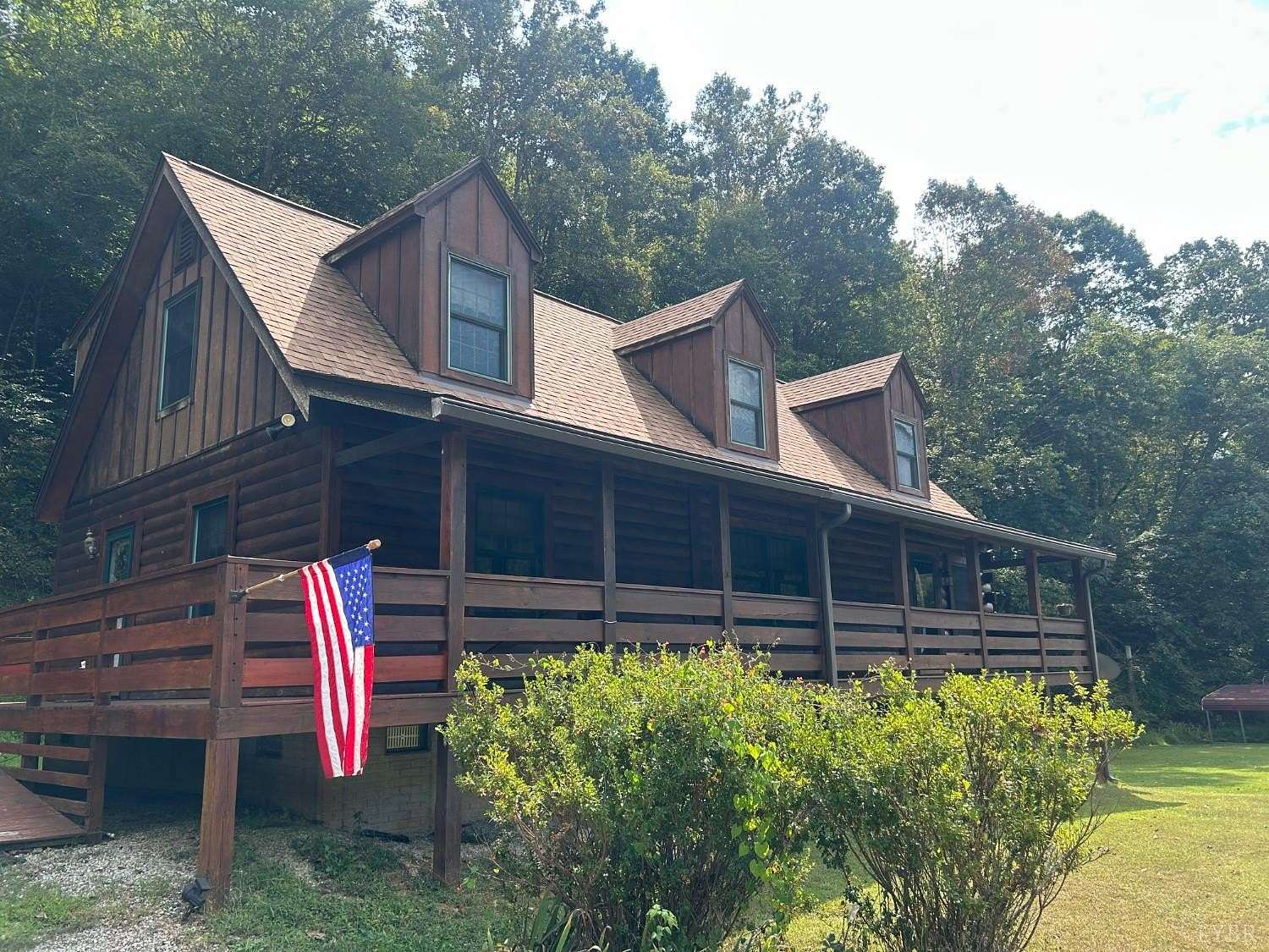 7.47 Acres of Residential Land with Home for Sale in Roseland, Virginia ...