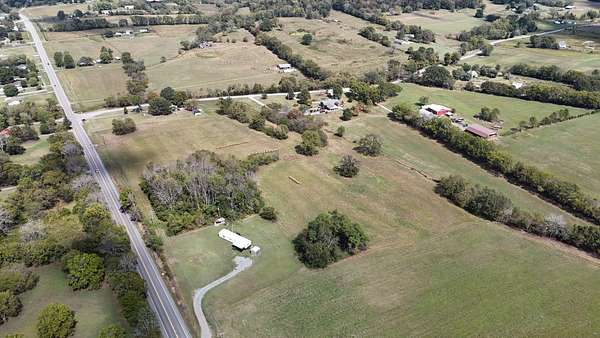 5.7 Acres of Residential Land for Auction in Bethpage, Tennessee ...