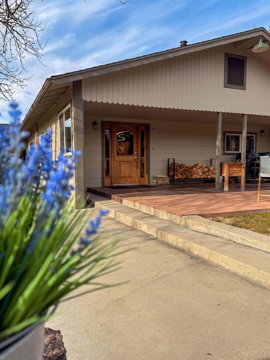 22.9 Acres of Agricultural Land with Home for Sale in Montague ...