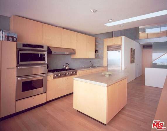 0.04 Acres of Residential Land for Sale in Malibu, California - LandSearch