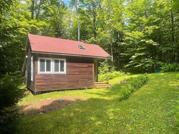 19.1 Acres of Land with Home for Sale in Vershire, Vermont - LandSearch