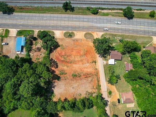 0.88 Acres of Commercial Land for Sale in Hughes Springs, Texas ...