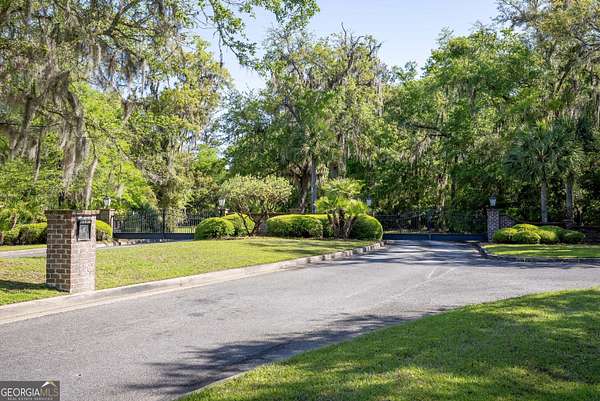 0.9 Acres of Residential Land for Sale in St. Simons, Georgia - LandSearch