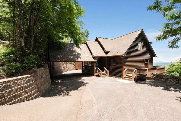 1.57 Acres of Residential Land with Home for Sale in Blue Ridge ...