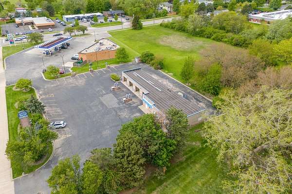 3.8 Acres of Commercial Land for Sale in Bolingbrook, Illinois - LandSearch