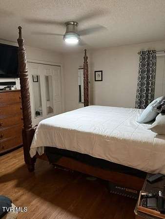 5.47 Acres of Land with Home for Sale in Abingdon, Virginia - LandSearch