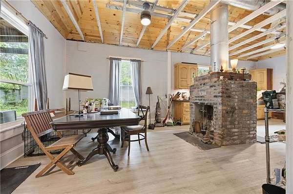 2.5 Acres of Land with Home for Sale in Atlanta, Georgia - LandSearch