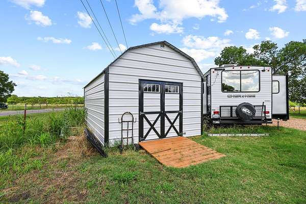 2 Acres of Land with Home for Sale in Blue Ridge, Texas - LandSearch