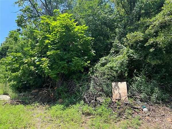 0.45 Acres of Residential Land for Sale in Eufaula, Oklahoma - LandSearch