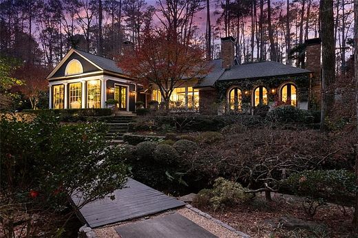 Atlanta, GA Land for Sale - 909 Properties - LandSearch